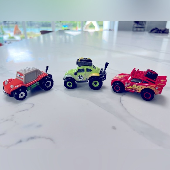 Disney | Toys | Euc Disney Pixar Cars Off Road The Radiator Springs 50 ...